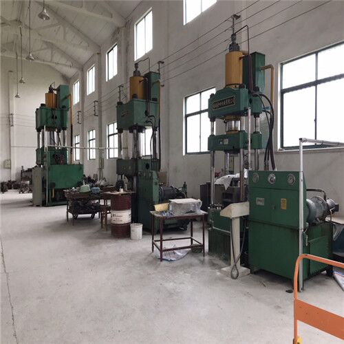 Dry pressing for advanced ceramics - SENCER PRECISION CERAMICS